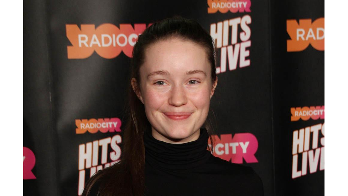 Sigrid announces debut solo album - 8days