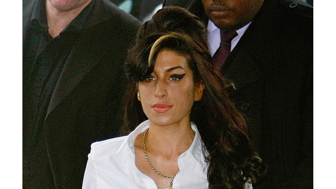 Amy Winehouse biopic being made - 8days