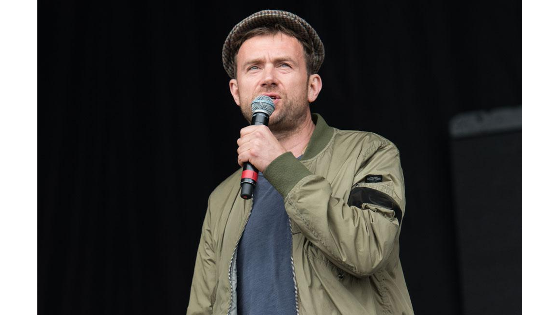 Damon Albarn reveals his plan to 'disappear' - 8days