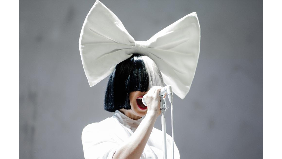 Sia: 'Titanium was a cheesy pop house song' - 8days