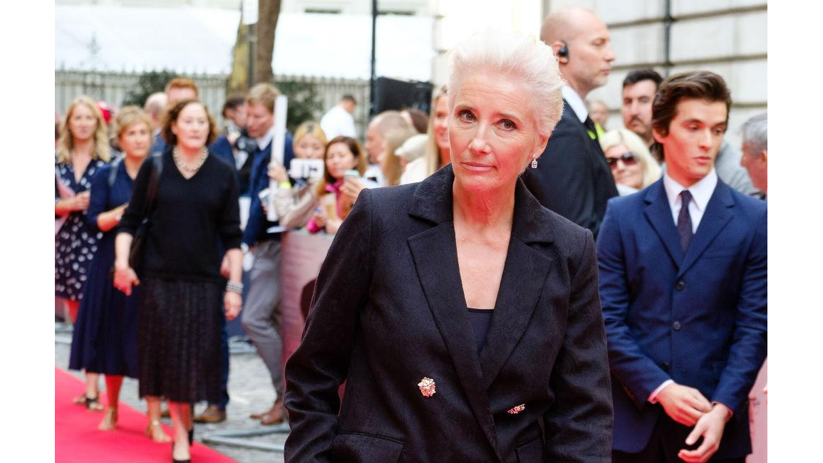 Emma Thompson's family's piano threat - 8days