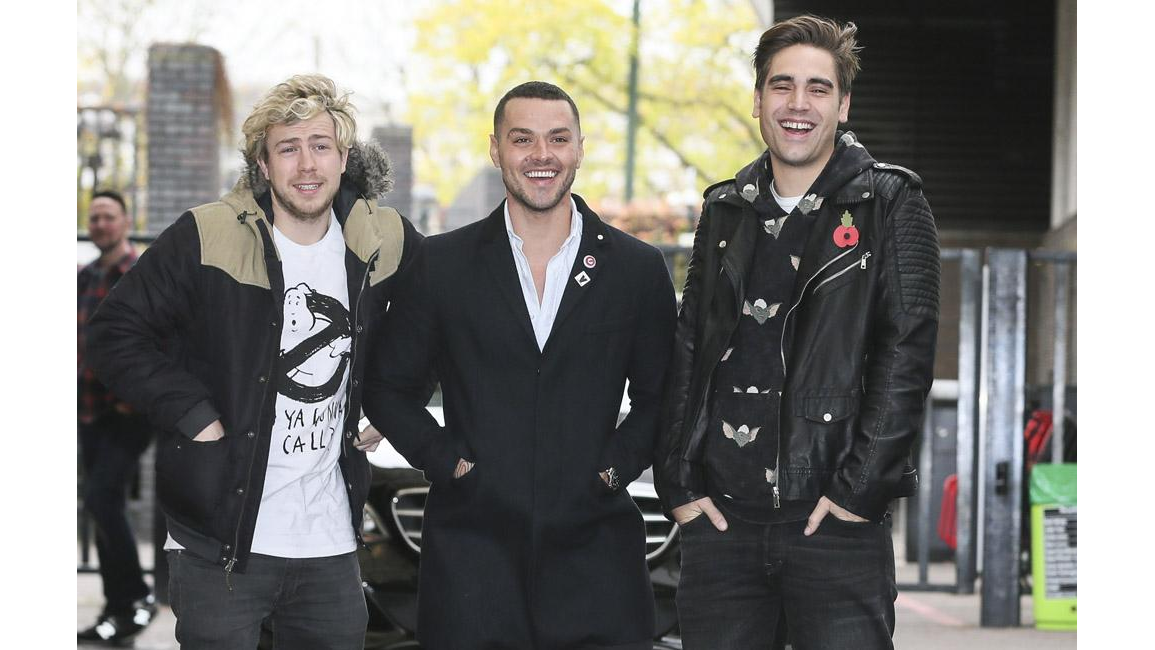 Busted finish new album - 8days