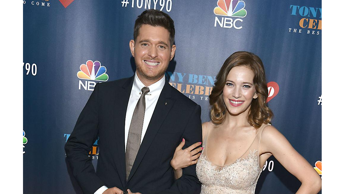 Michael Buble and Luisana Lopilato name daughter Vida - 8days