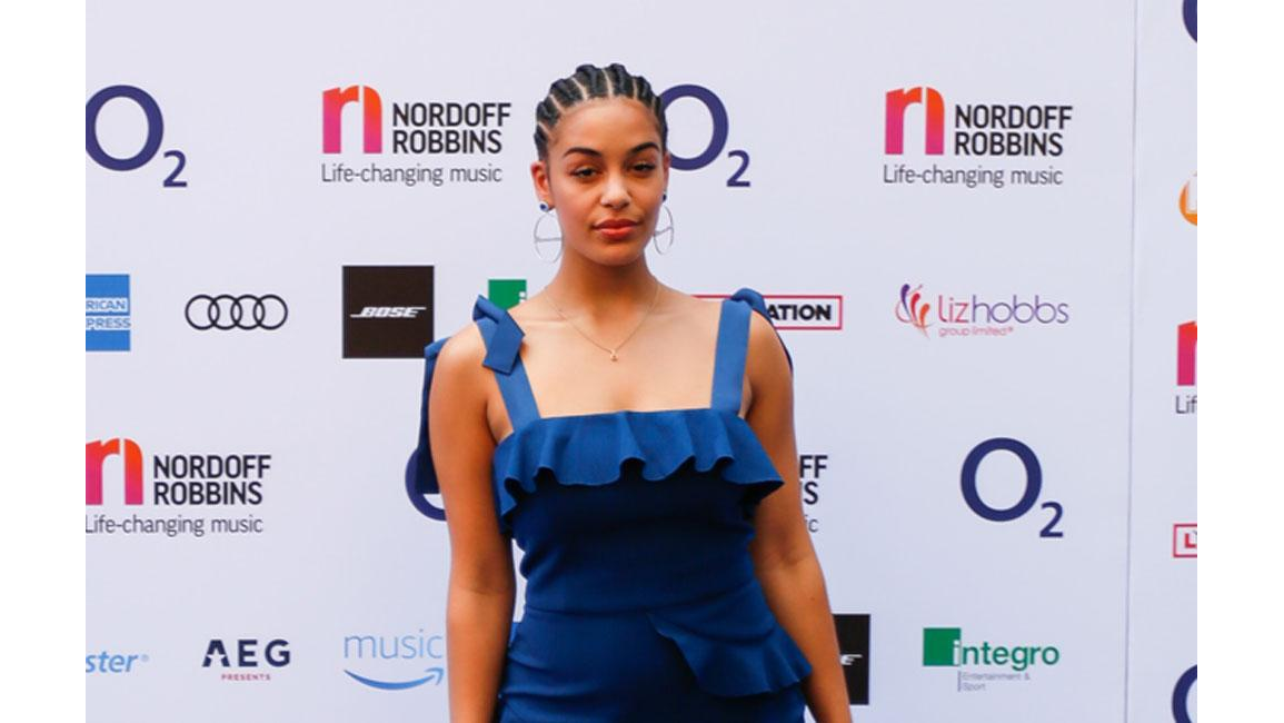 Jorja Smith's critic dad - 8days