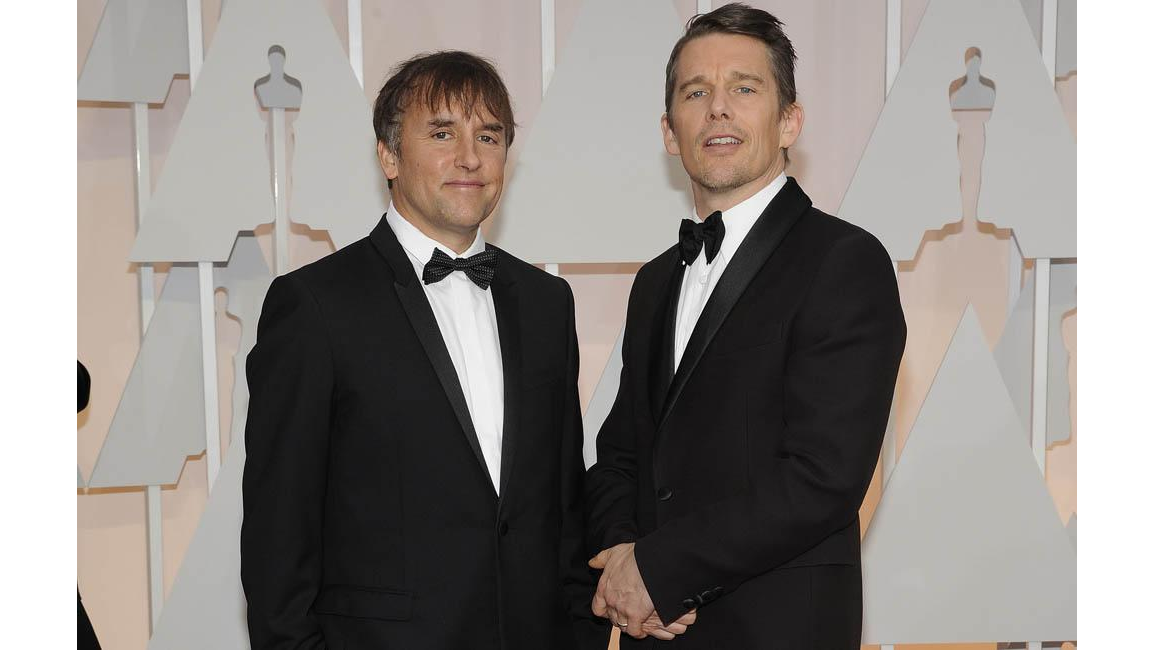 Ethan Hawke's family wanted him to be a priest - 8days