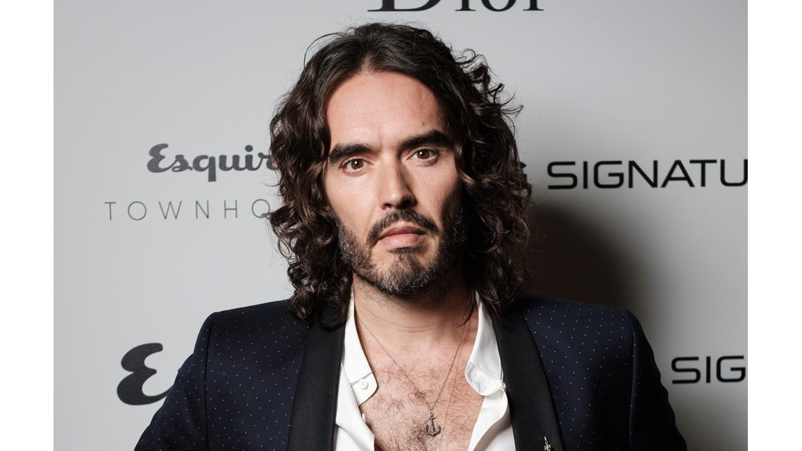 Russell Brand's mother broke her neck in car crash - 8days