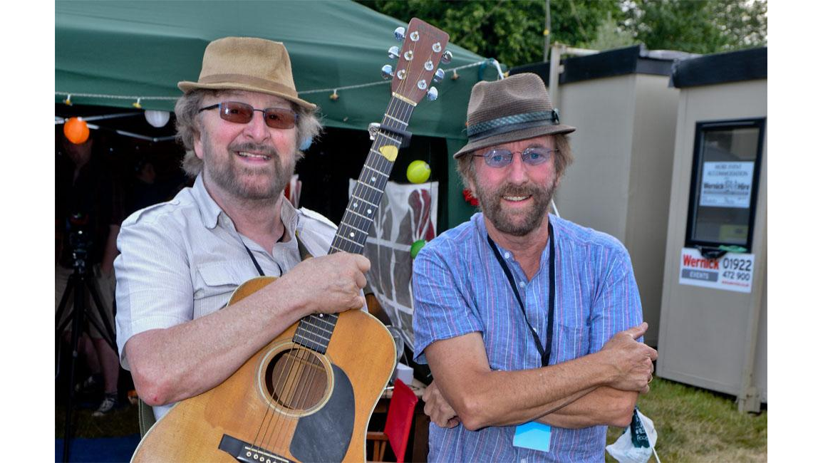 Chas and Dave announce first album in over 30 years - 8 Days