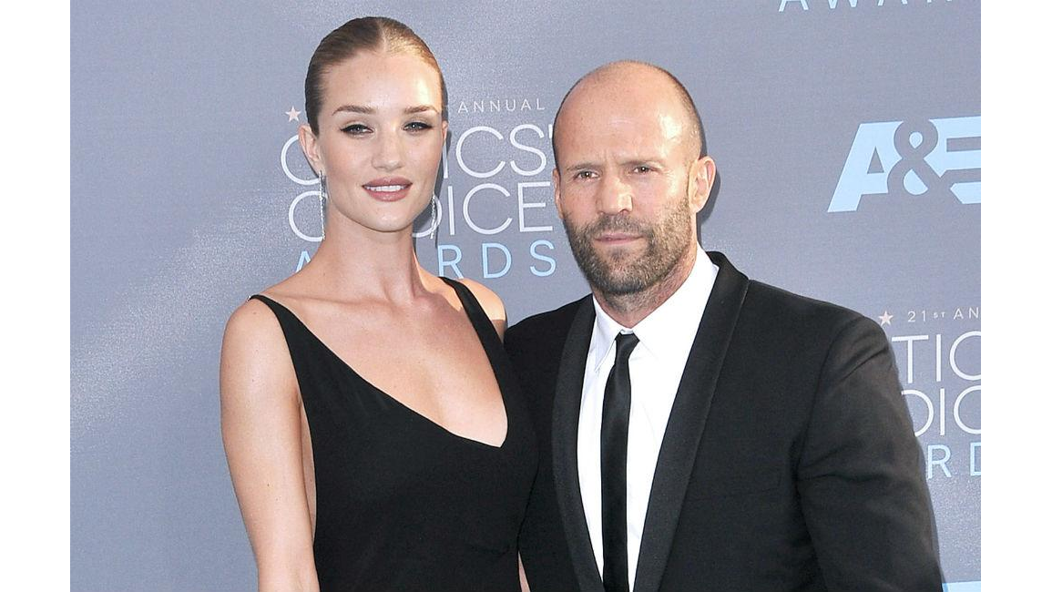 Rosie Huntington Whiteley Struggles With Social Media 8 Days
