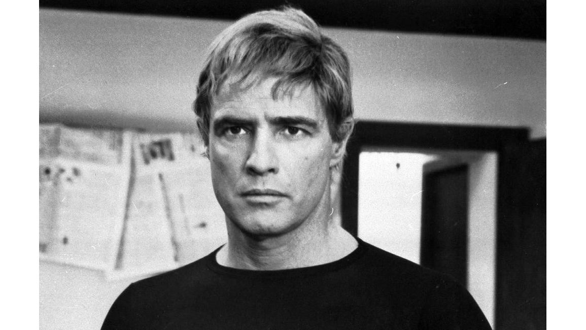 Marlon Brando 'slept with Richard Pryor' - 8days