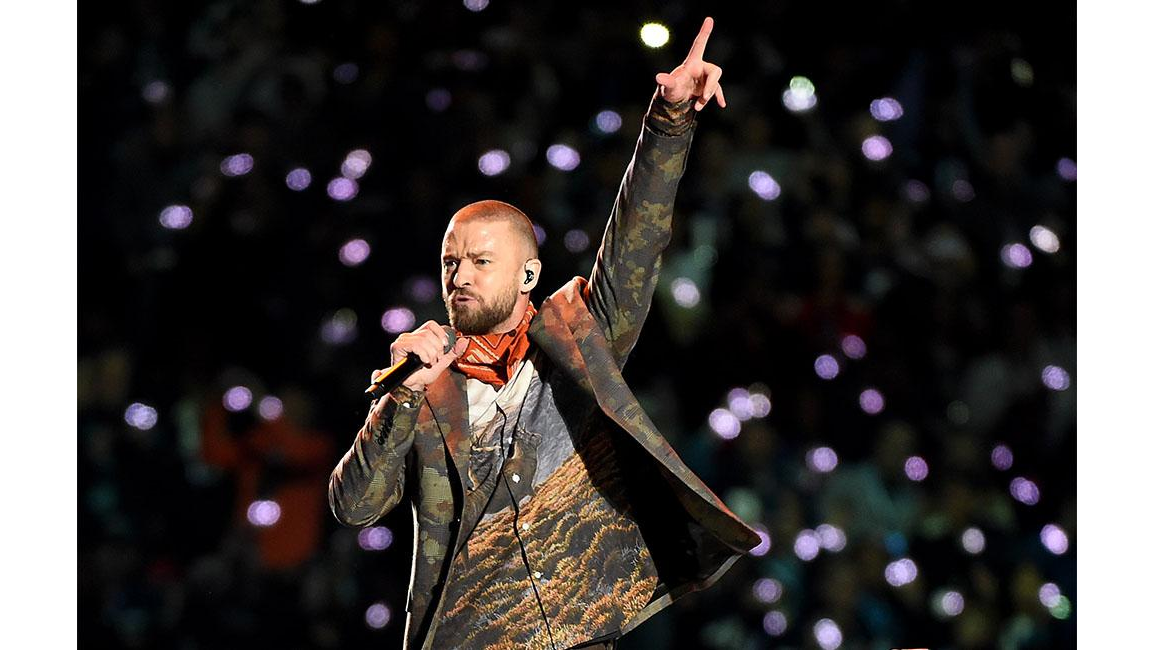Justin Timberlake wows in Super Bowl set - 8days