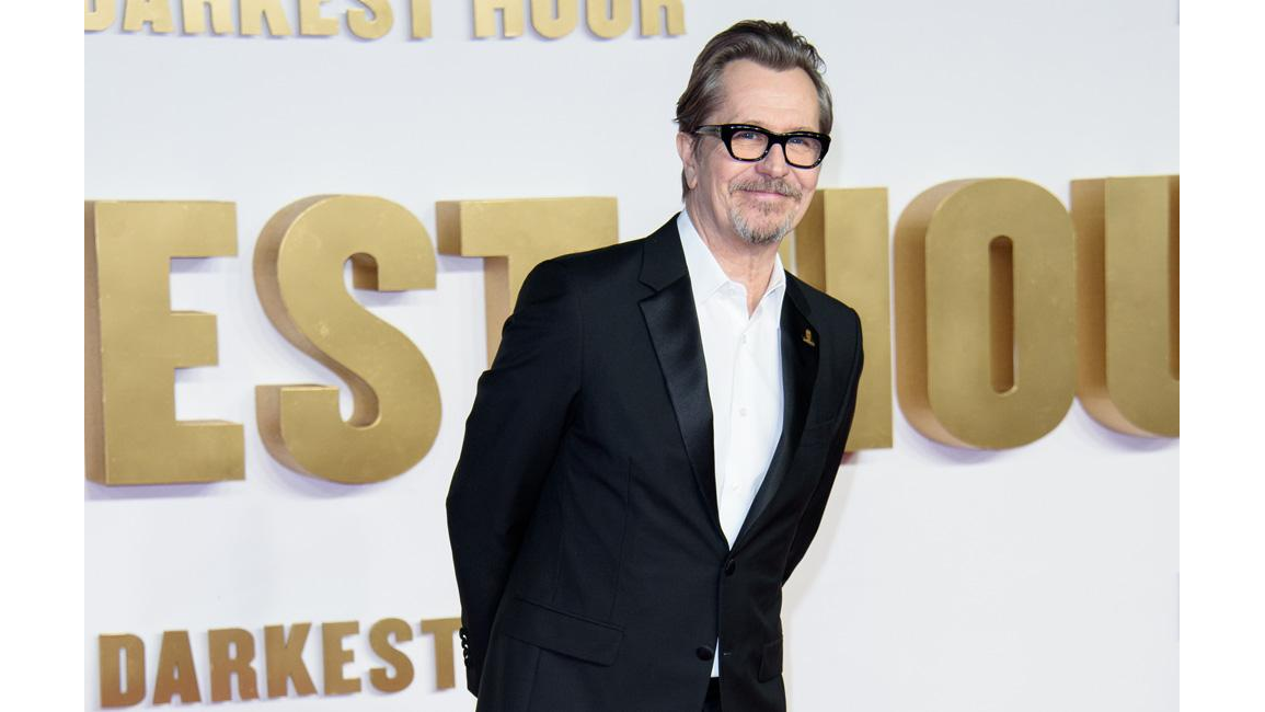 Gary Oldman eyes Marvel movie - 8days