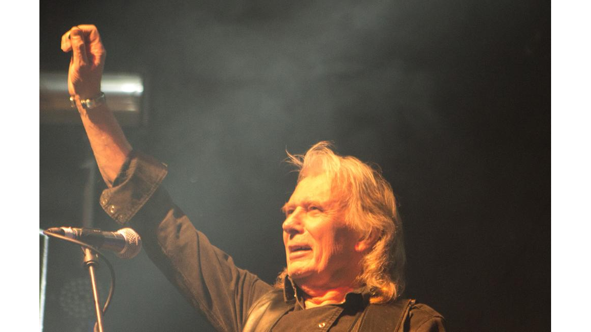 Motorhead's 'Fast' Eddie Clarke dies - 8days