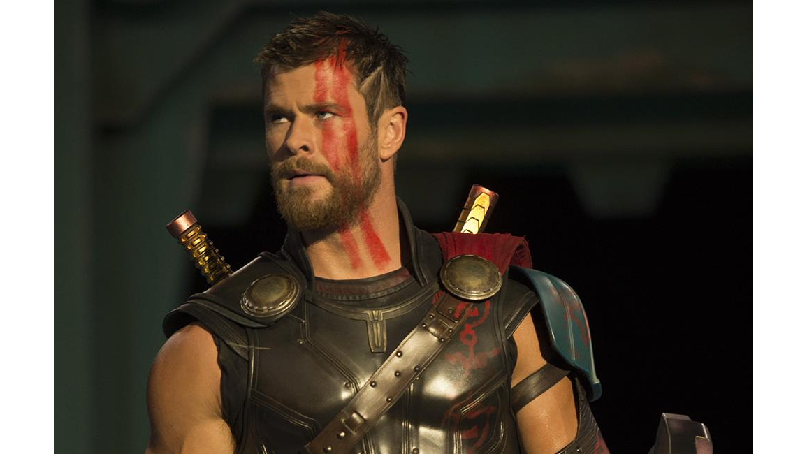 Chris Hemsworth says Thor's eyepatch is CGI - 8 Days
