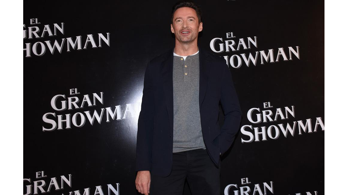 Hugh Jackman taking a break - 8days