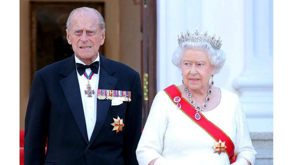 Prince Philip takes charge of royal meals - 8days
