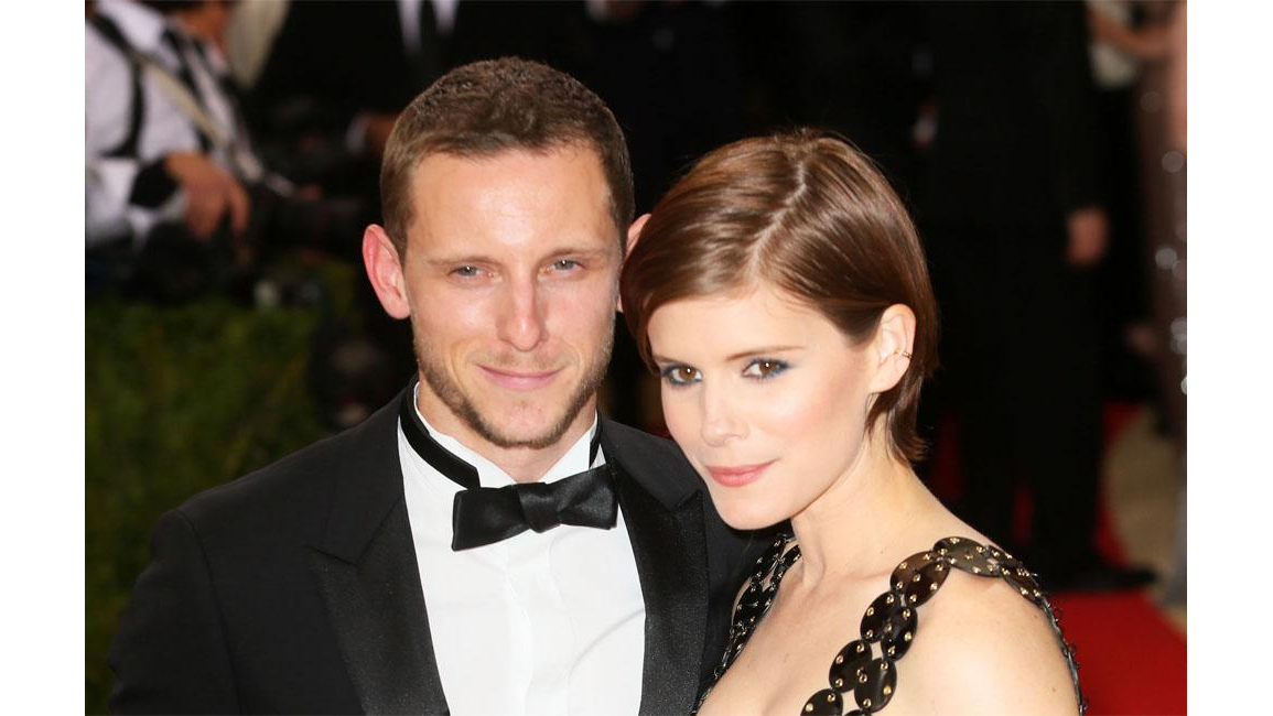 Jamie Bell enjoying married life - 8days