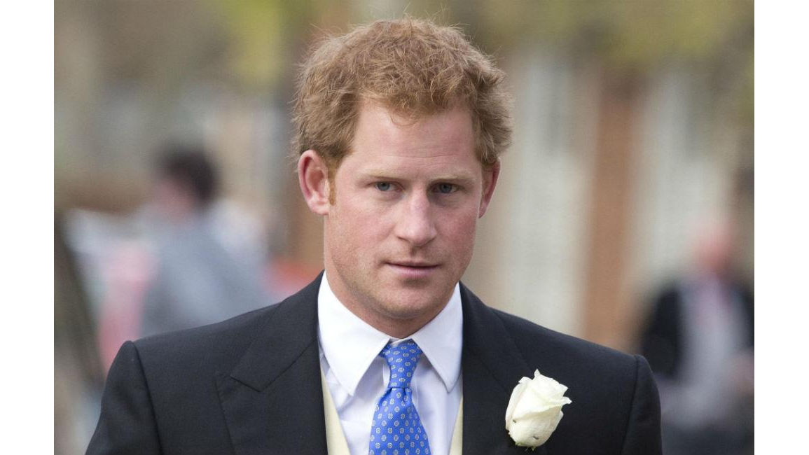 Prince Harry: People spend too much time online - 8days