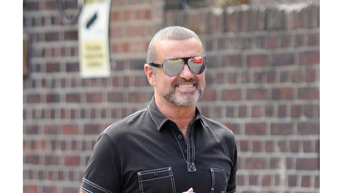 George Michael put career before music - 8days