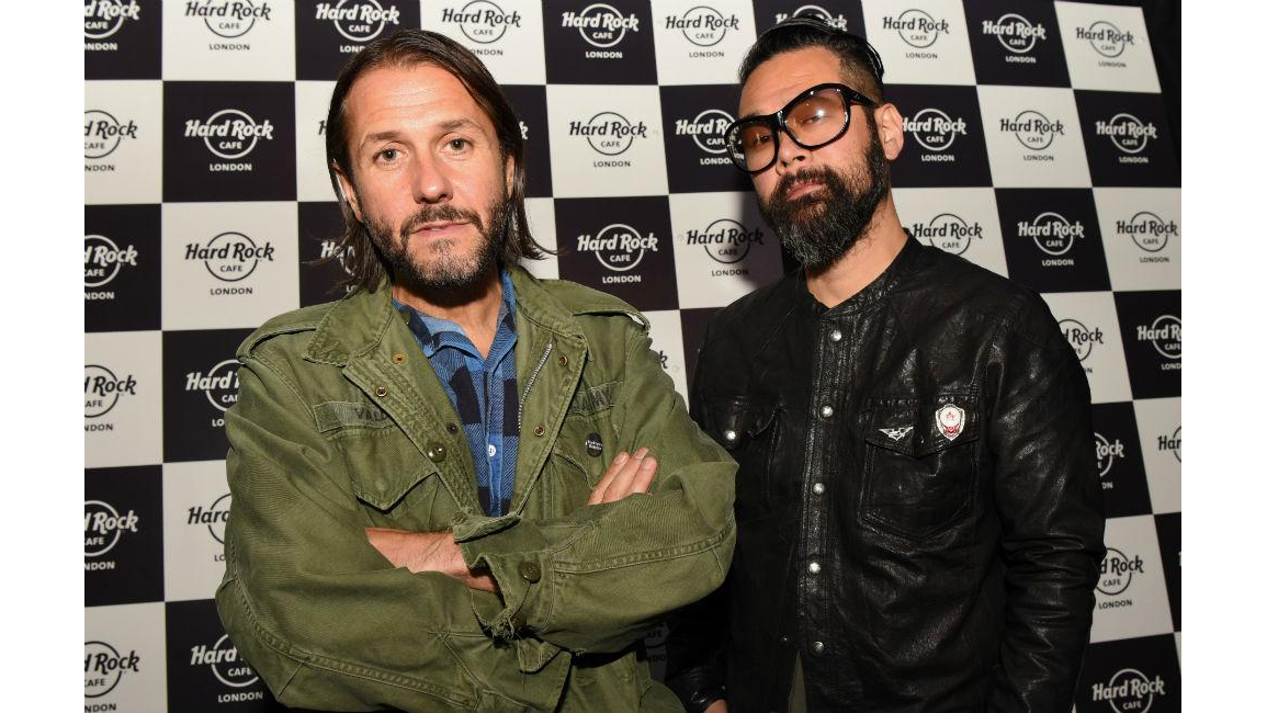 Feeder don't listen to music - 8days