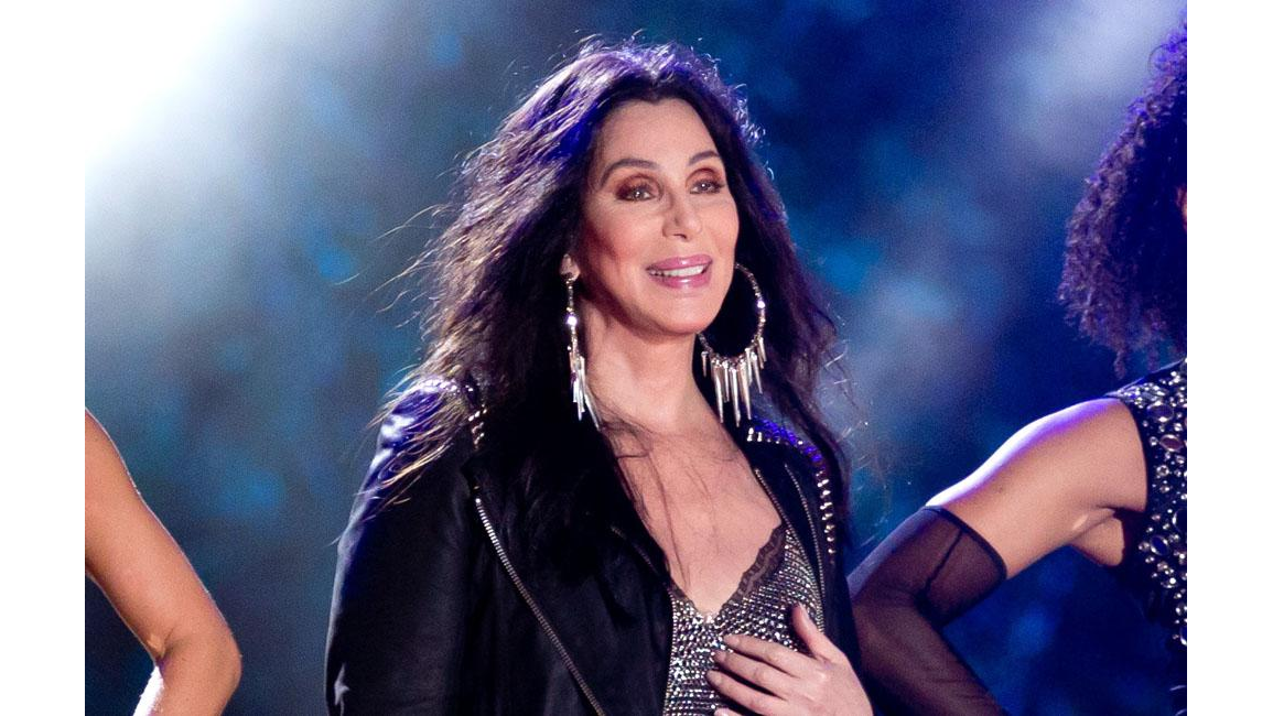 Cher planks every day - 8days