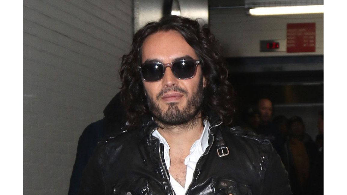 Russell Brand's biscuit battle - 8days
