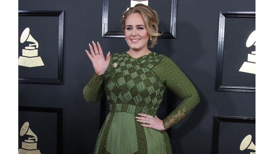 Adele To Star In Oliver Remake 8days