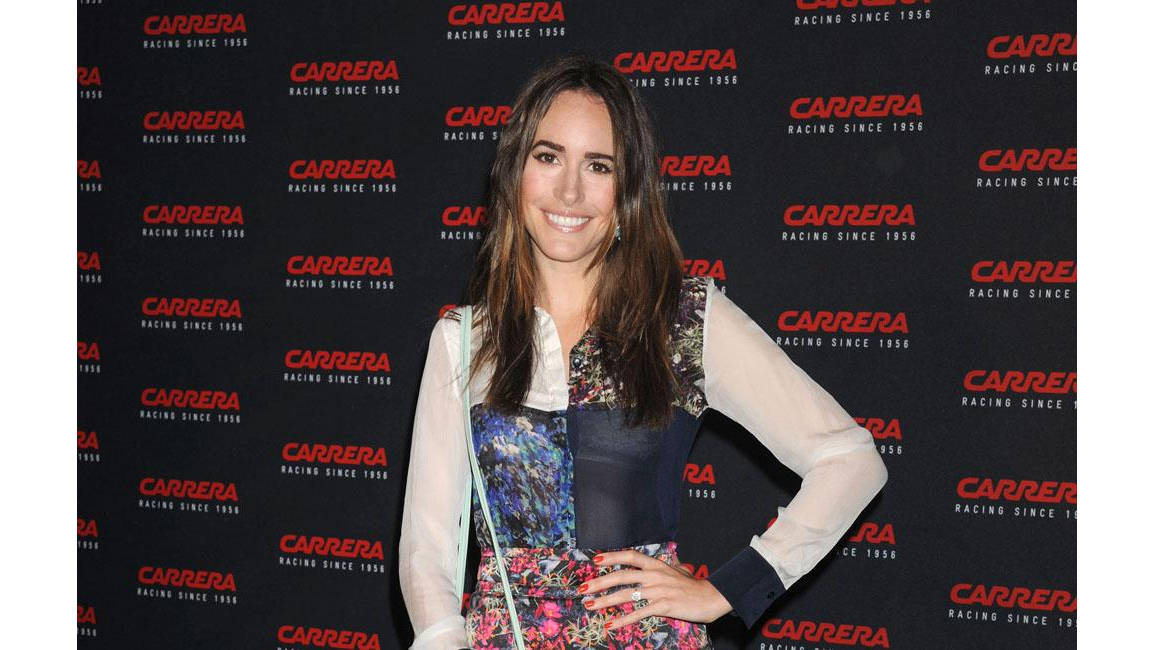 Louise Roe pregnant - 8days