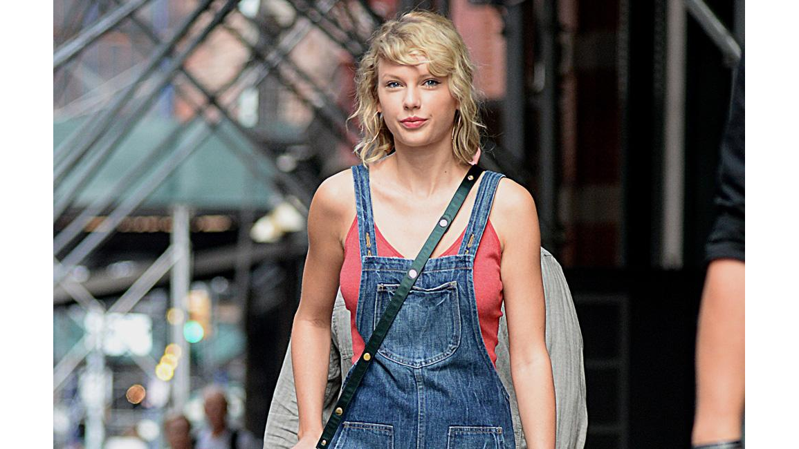 Taylor Swift wins assault case - 8 Days