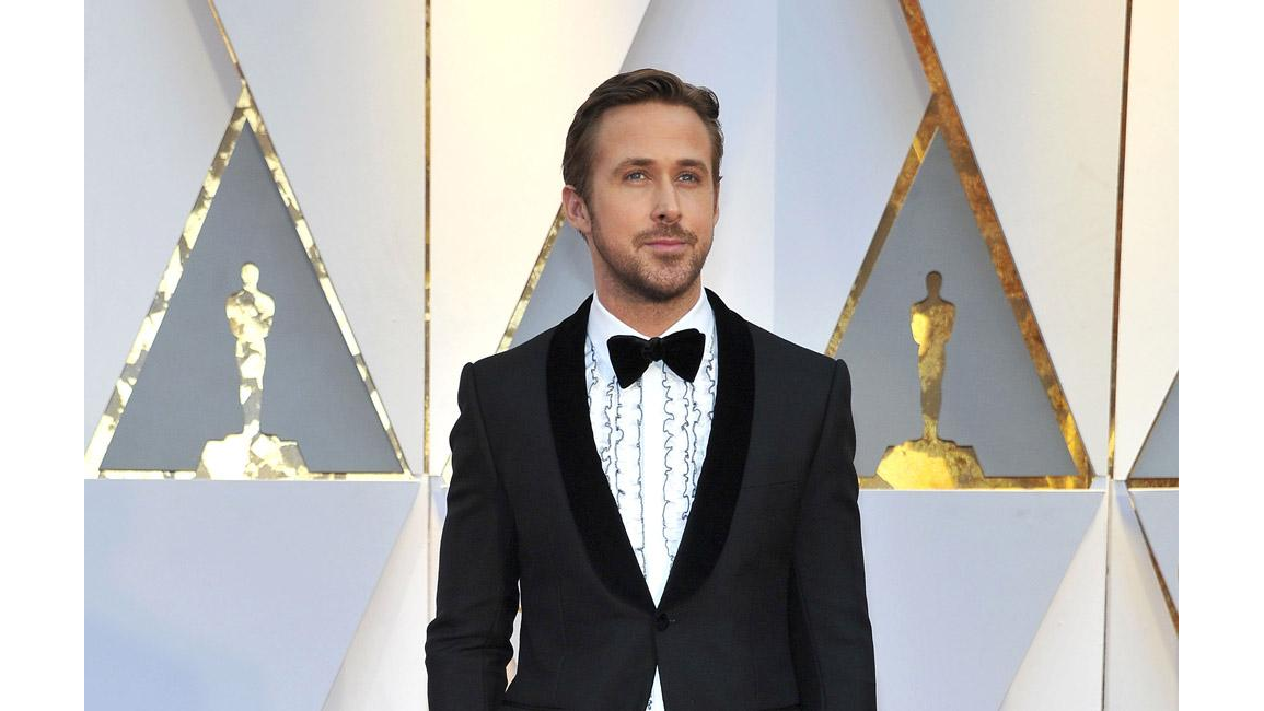 Ryan Gosling's nerves working with Harrison Ford - 8days