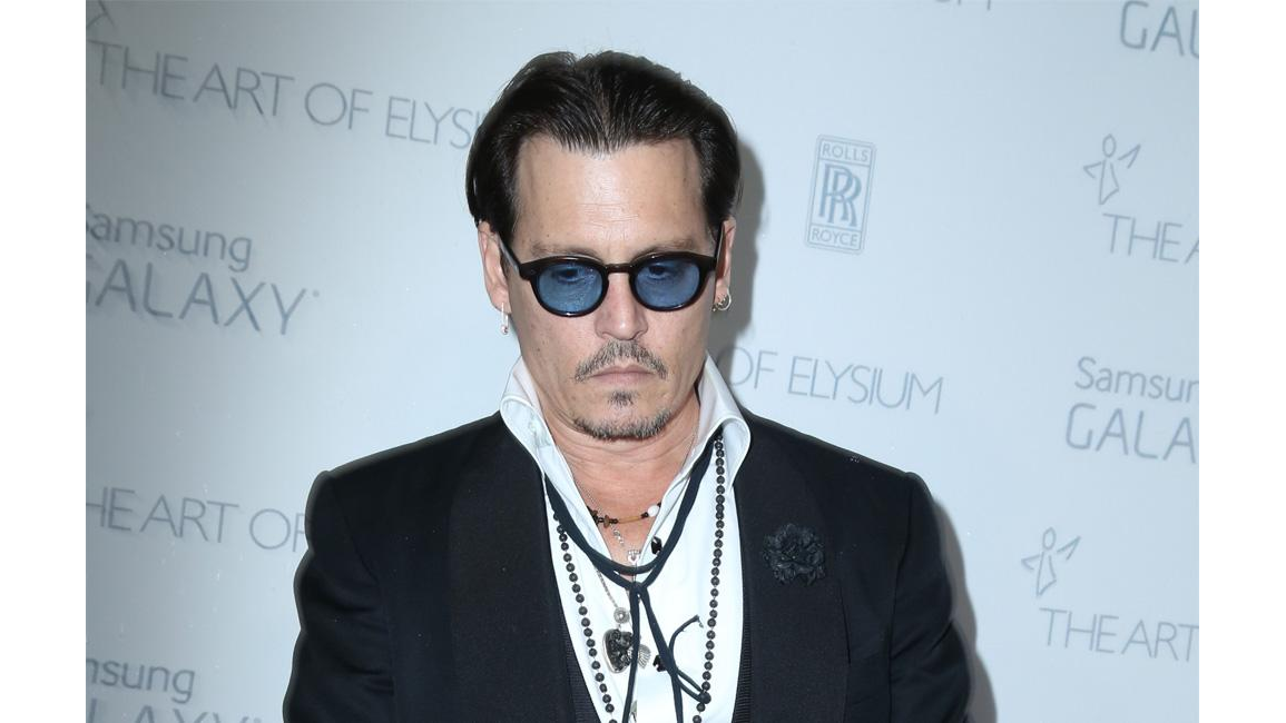 Johnny Depp sorry for controversial Trump joke - 8days