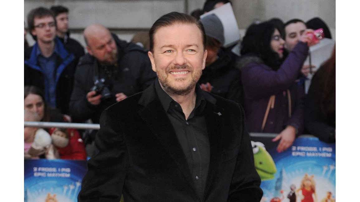 Ricky Gervais donates $45K to charity - 8days