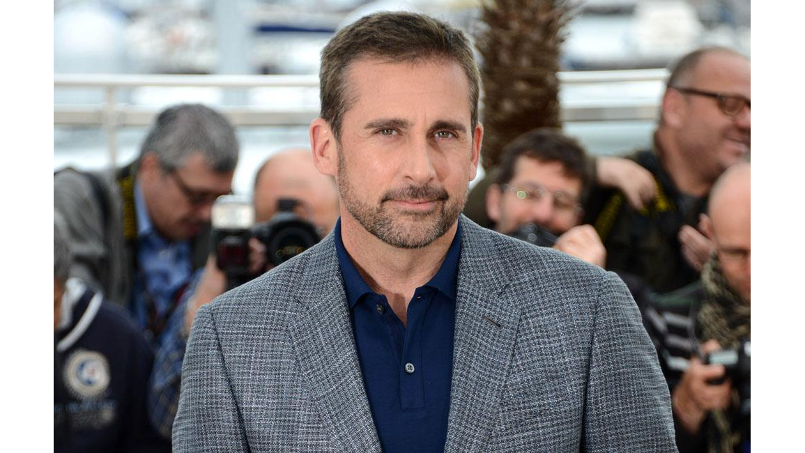 Steve Carell thinks the world needs comedy - 8days