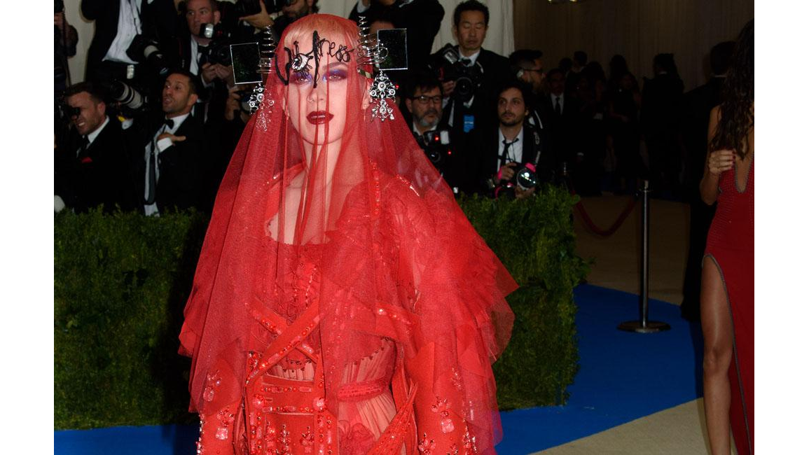 Katy Perry's new album is called Witness - 8 Days