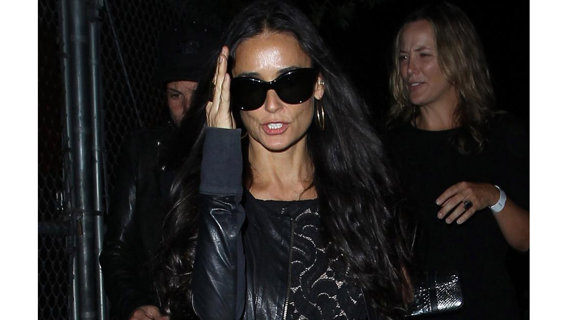 Demi Moore sued over pool death - 8days