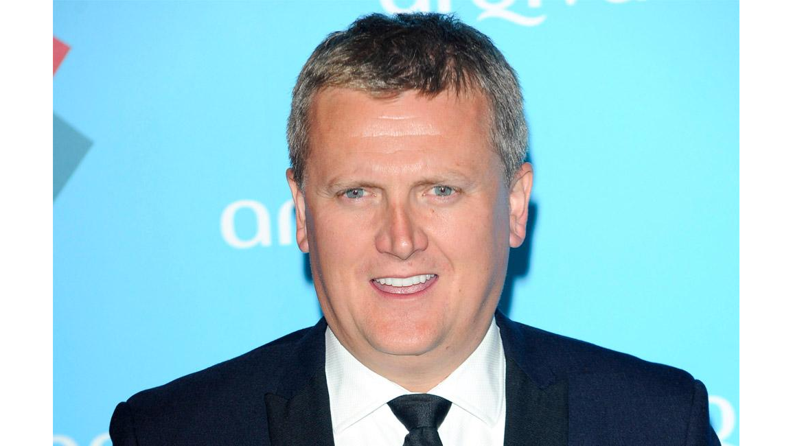 Aled Jones wants mainstream classical stars - 8days