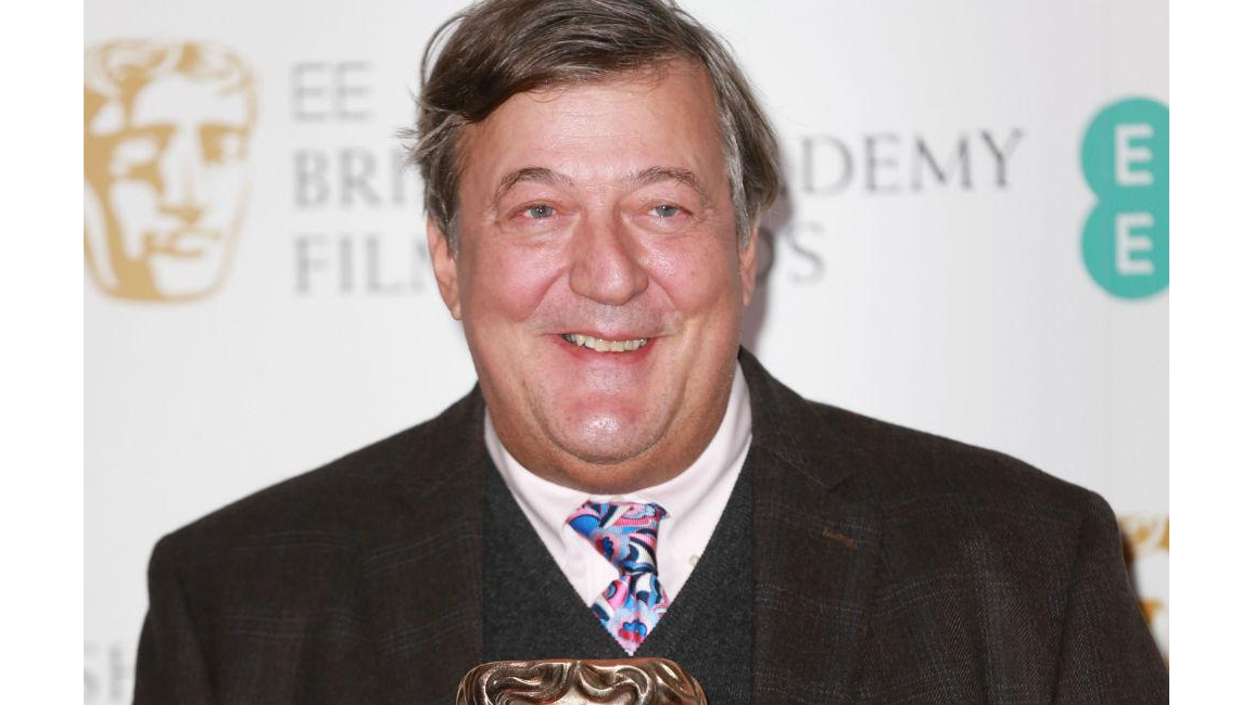Stephen Fry talks mental health in Heads Together video - 8days