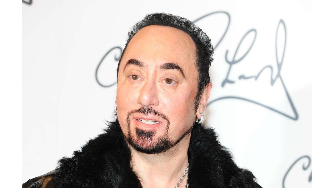 David Gest hired hitman for Sir Elton John - 8days