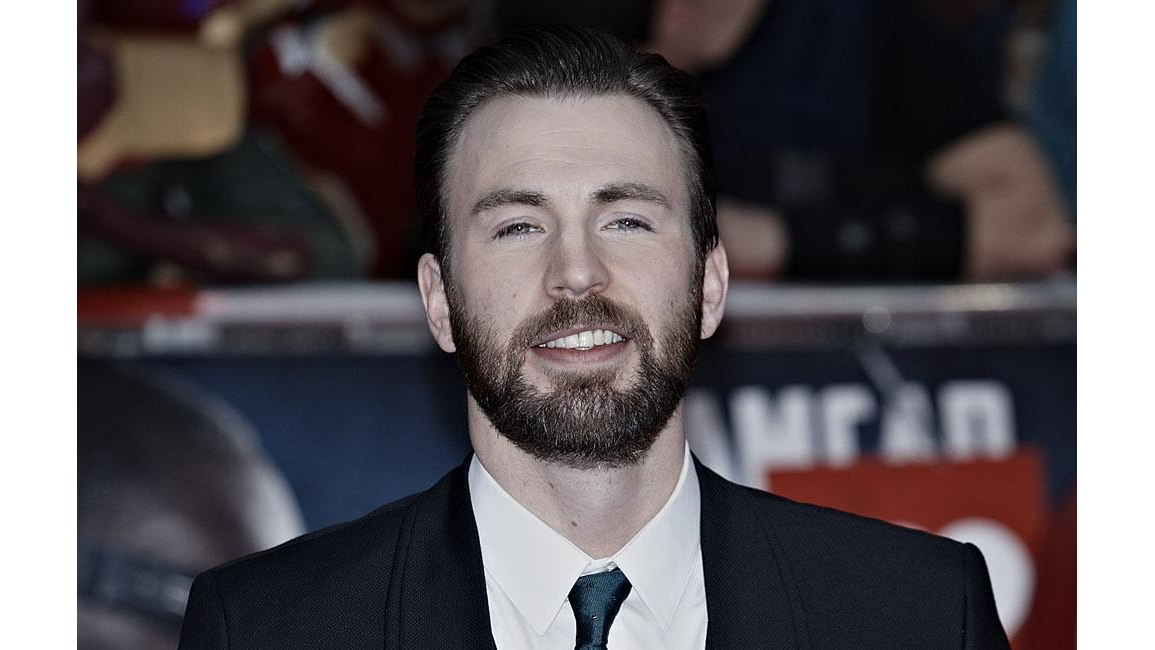 Chris Evans wants kids - 8days Chris Evans wants kids - 8days