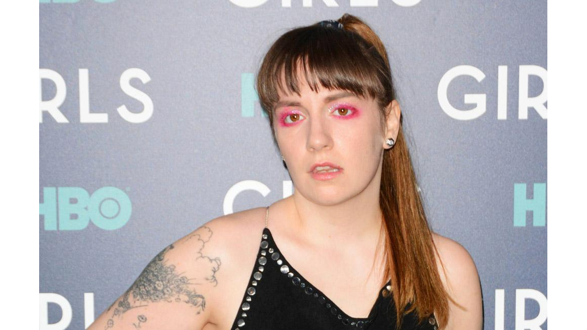 Lena Dunham 'frustrated' by weight loss debate - 8days
