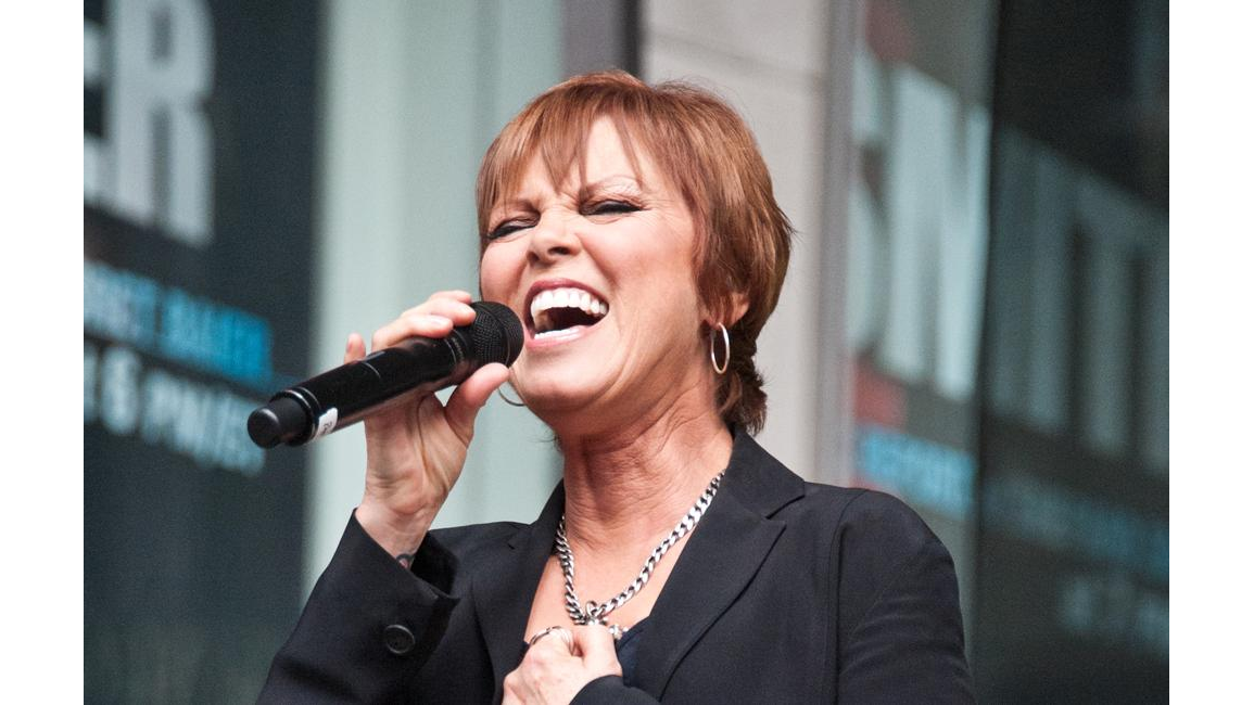 Pat Benatar is making new music - 8days