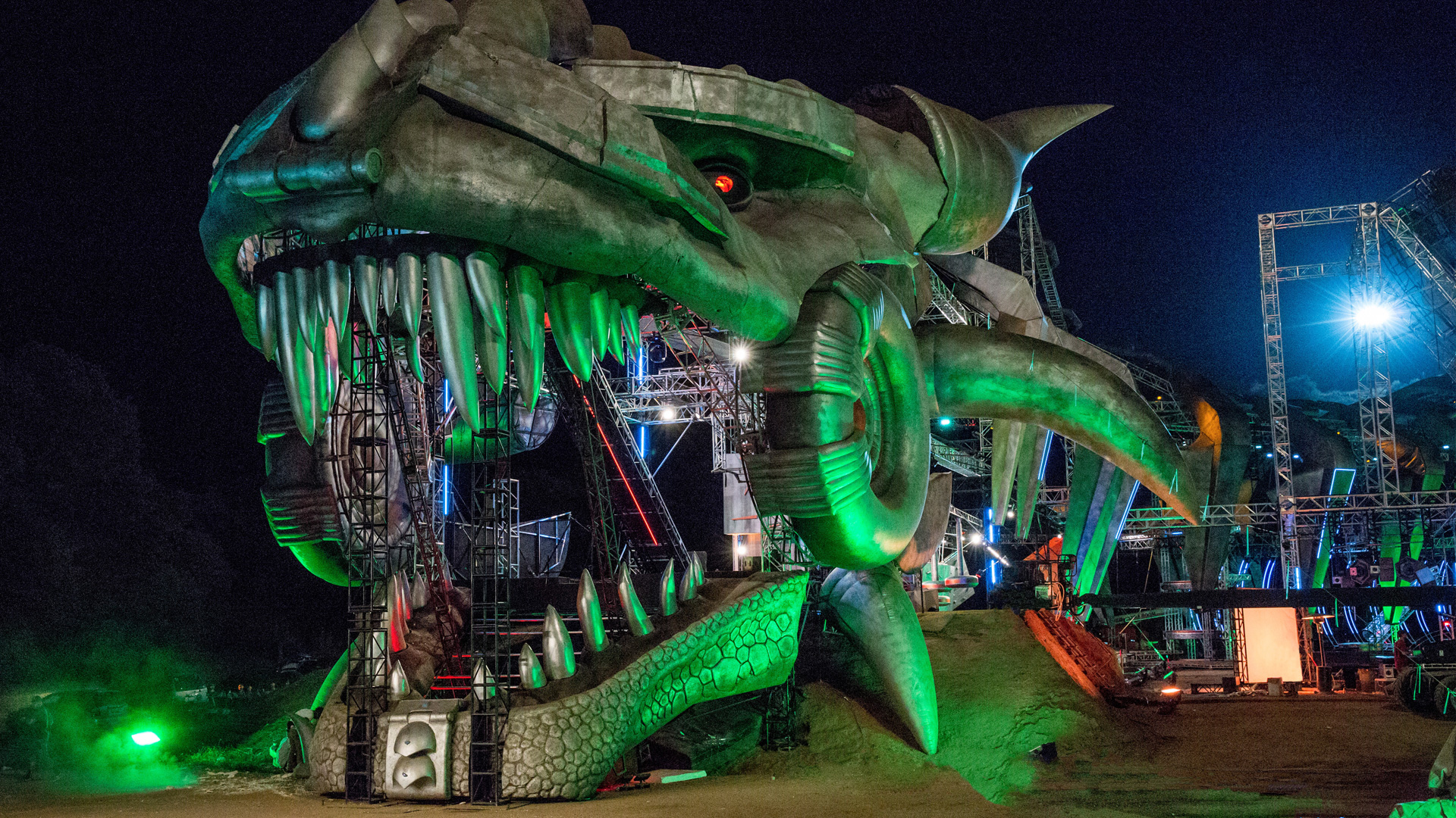 Are You Tom Cruise Enough To Be ‘The Ultimate Beastmaster’? - 8days