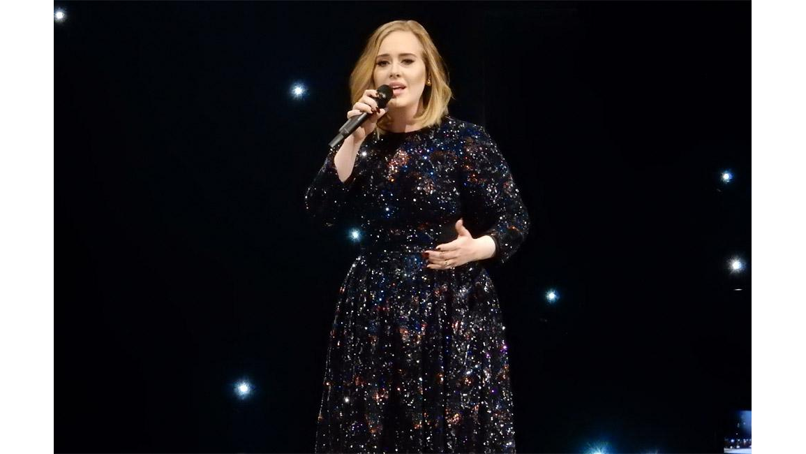 Adele bans fireworks from tour - 8days