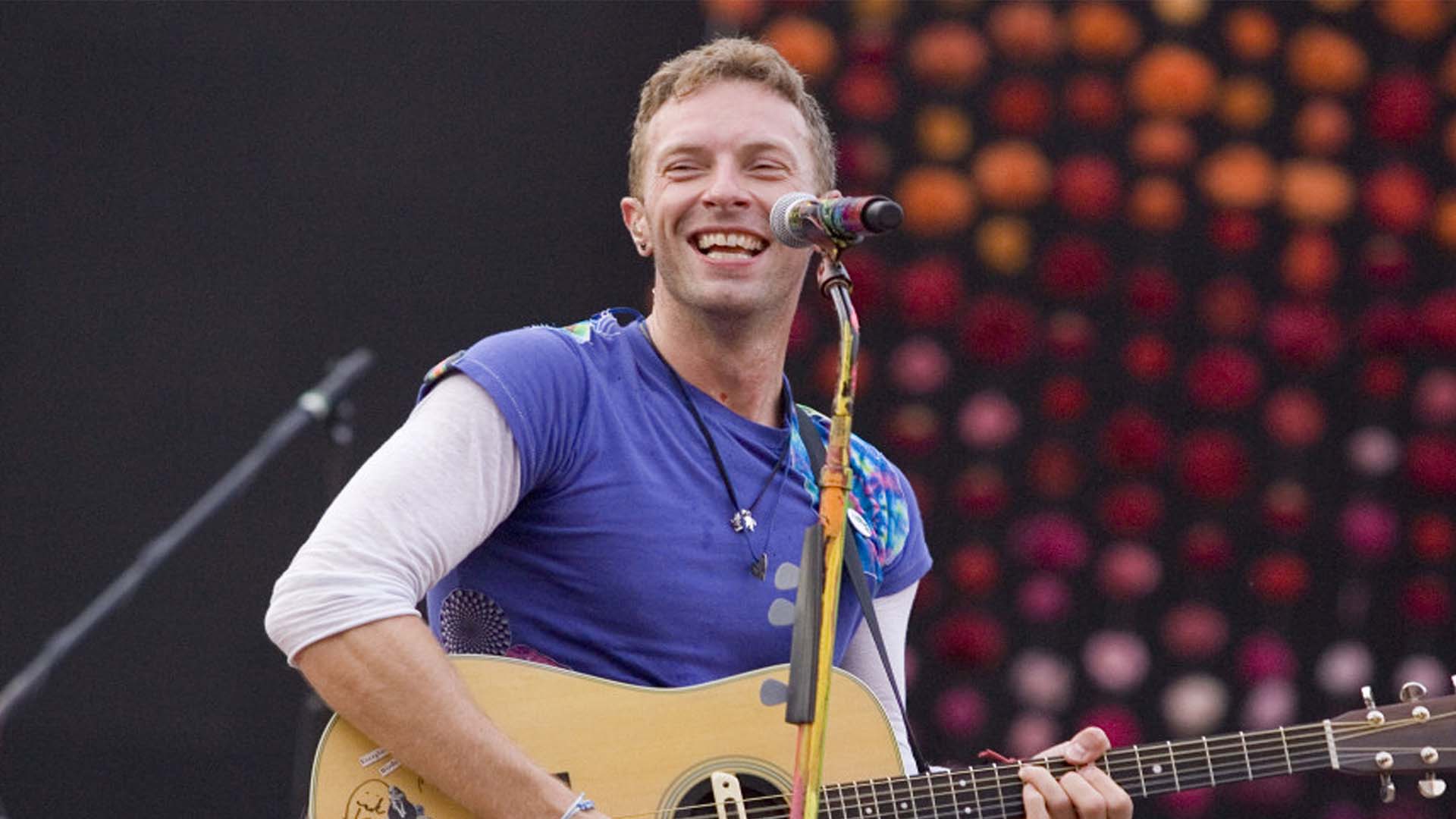 Watch: Coldplay: A Head Full of Dreams Tour - 8days
