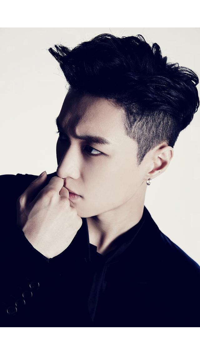 [Video] EXO′s Lay Drops 1st Solo Album ′Lose Control′ - 8days