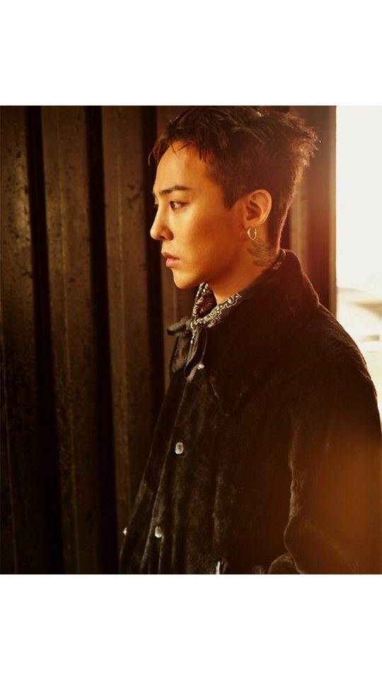 Big Bang′s G-Dragon Shows His Charismatic Side - 8days