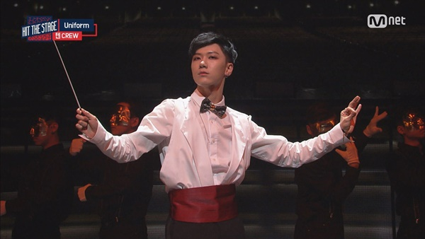 NCT′s Ten Surpasses Big Star′s Feeldog for the ′Hit the Stage′ Win - 8days