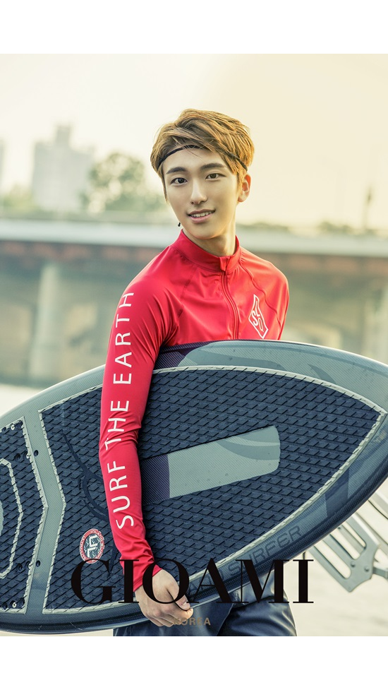 Snuper′s Sebin Spotted Modeling Summer Looks - 8days