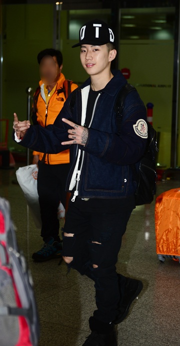 Jay Park Steals the Spotlight with Luxe Street Style - 8days