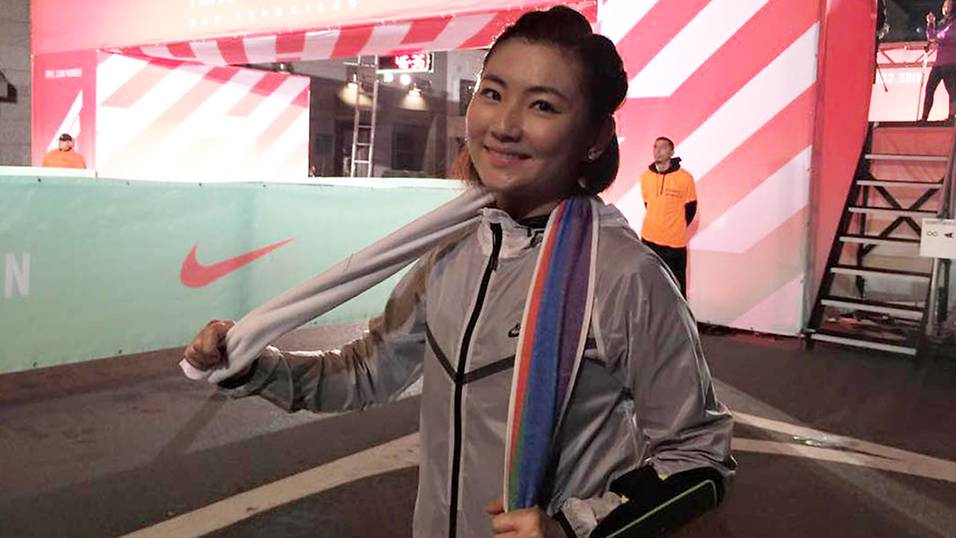 Selina Jen bursts into tears after completing half-marathon - 8days