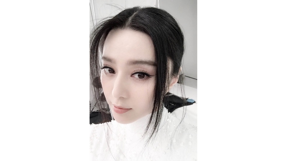 Fan Bingbing’s face insured for S$22 million - 8 Days